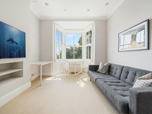 Haslemere Road N21, 1 bed flat to rent, £1,650 pcm | PrimeLocation