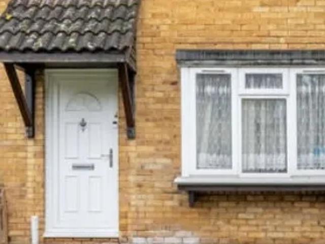 Hasler Close, London, SE28 8LG, United Kingdom | 3 bed house for rent #167588785 | Rentberry