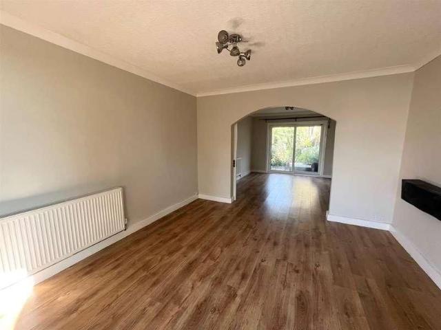 Haslucks Green Road, Shirley, Solihull, B90