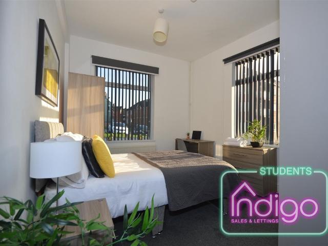 Hassell Street, Newcastle ST5, Room to rent, £475 pcm | PrimeLocation