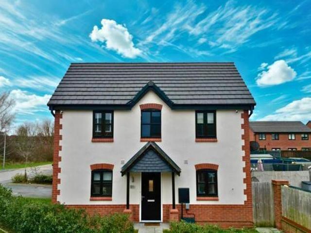 Hatter Avenue, Stockport, 3 Bedroom Semi detached