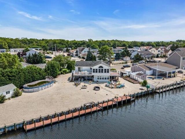 Hatteras Rd, Barnegat, Home For Sale