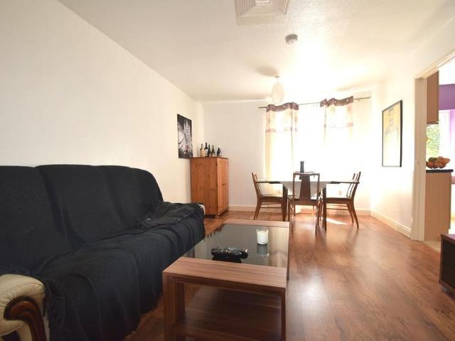 Hatton Grove, West Drayton, UB7