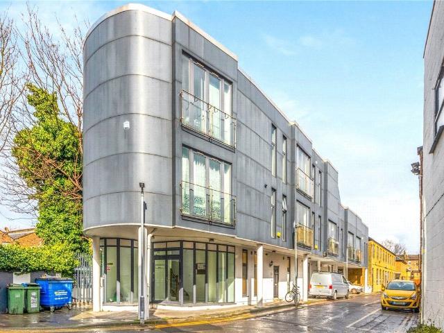 Hatcham Park Mews, London SE14, 2 bed flat to rent, £2,250 pcm | PrimeLocation