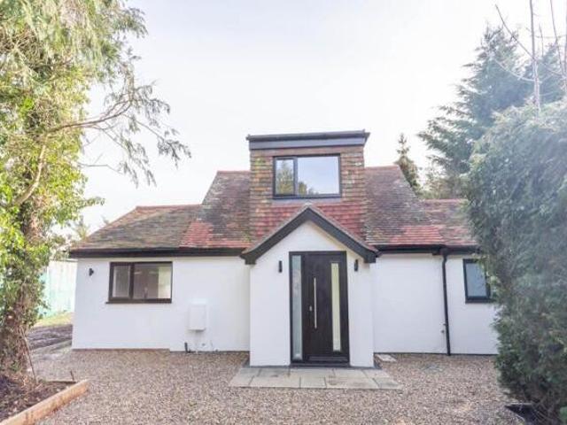 Hatchet Lane, Cranbourne, 3 Bedroom House