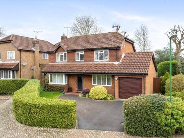 Hatchlands, Cuckfield, 4 Bedroom Detached