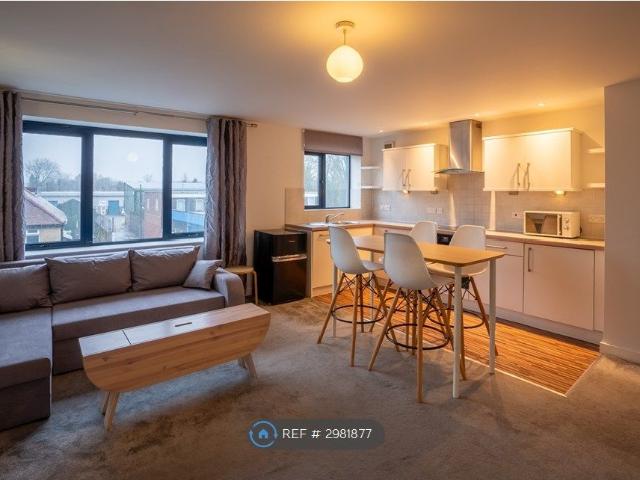 Hatfield Road, St. Albans AL1, 1 bed flat to rent, £1,550 pcm | PrimeLocation