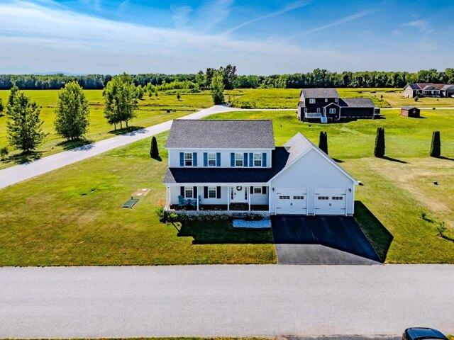 Hathaway Shore Ests, Saint Albans Town, Home For Sale