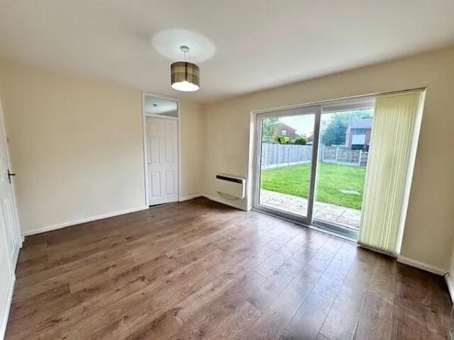 Hatherleigh Walk, Breightmet BL2