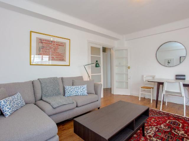 Hatherley Grove, London W2 2 bed flat to rent, £3,900 pcm | PrimeLocation