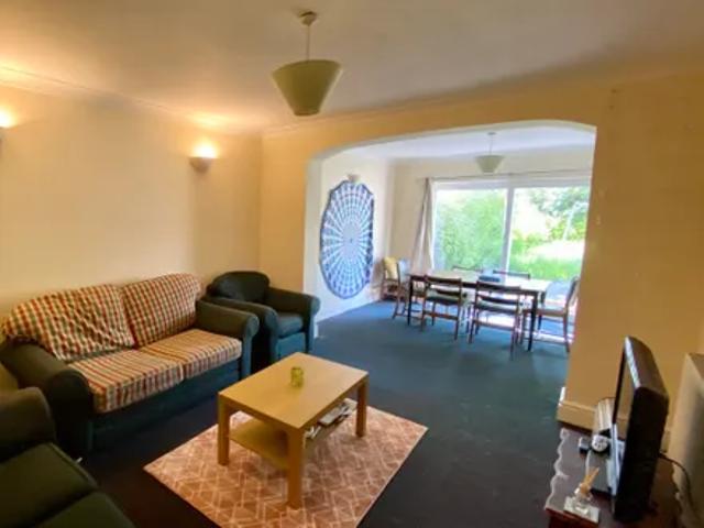 Hatherley Road, Manchester, M20 4RT, United Kingdom | 4 bed duplex for rent #166318576 | Rentberry