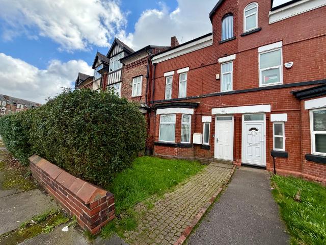 Hathersage Road, Manchester M13, 5 bed property to rent, £2,400 pcm | PrimeLocation