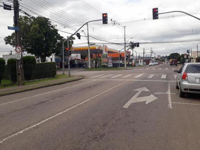 Hauer / Boqueirão terreno comercial de esquina excelente localização