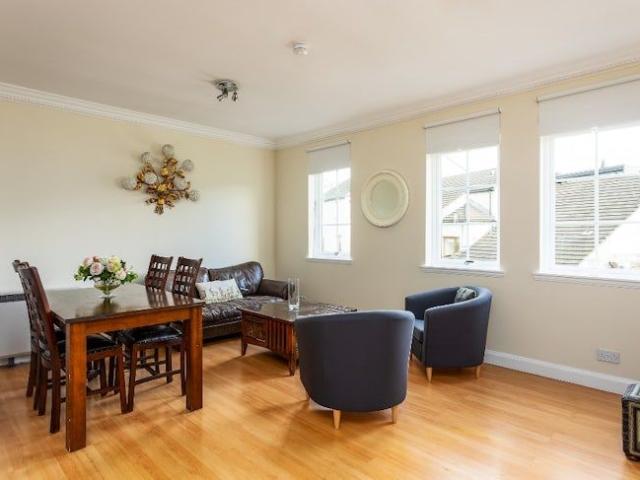Haugh Street Stockbridge, Edinburgh, EH4 1LT