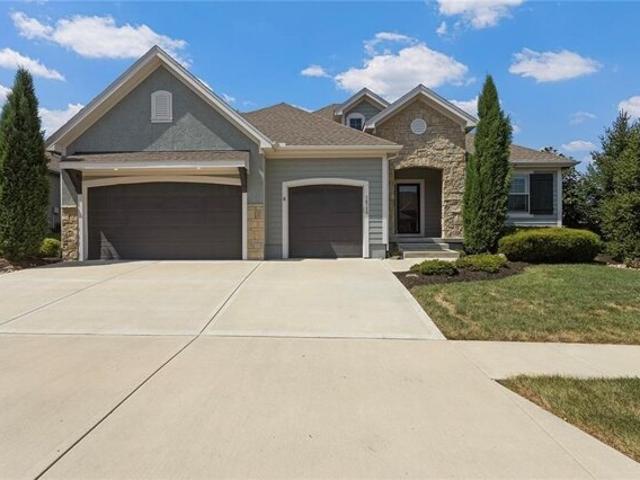 Hauser St, Overland Park, Home For Sale