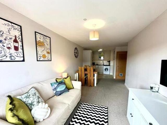 Havelock Square, Swindon, 1 Bedroom Flat