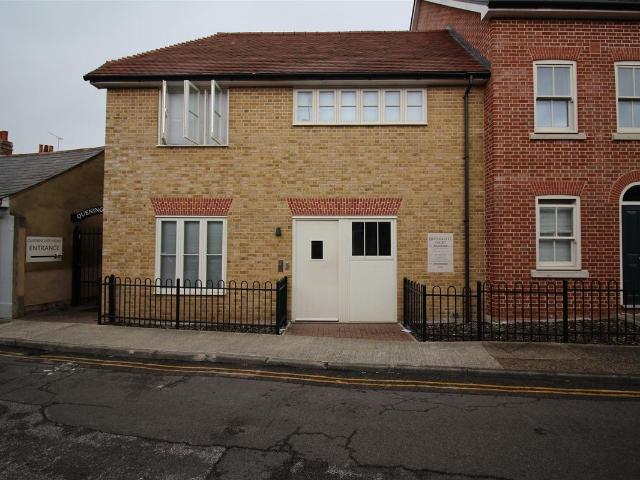 Havelock Street, Canterbury CT1, Studio to rent, £1,050 pcm | PrimeLocation