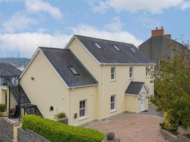 Haven View, Neyland, 3 Bedroom Apartment