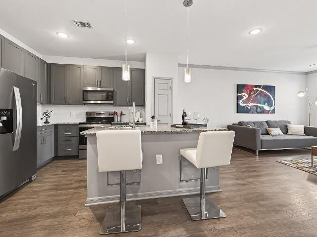Haven at Bellaire 2 Bedroom Apartment for Rent at 20220 Bellaire Blvd, Richmond, TX 77407