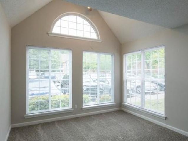 Haven at City Center Apartments 2 Bedroom Apartment for Rent at 201 Kingstowne Rd, Newport News, VA 23606 Deer Park