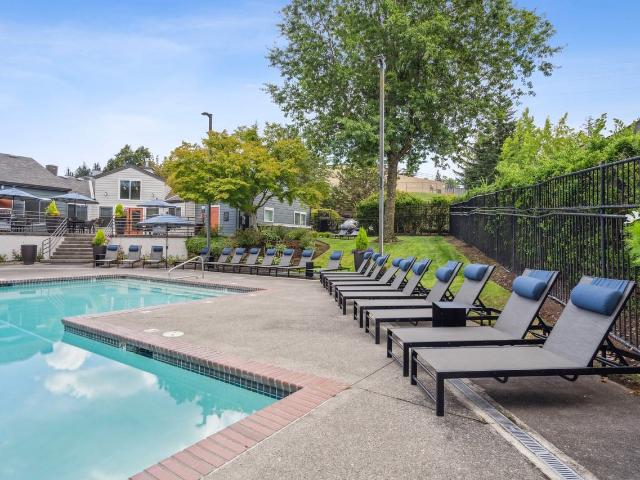 Haven at Golf Creek 3 Bedroom Apartment for Rent at 1807 Sw Golf Creek Dr, Cedar Mill, OR 97225 Cedar Hills Cedar Mill