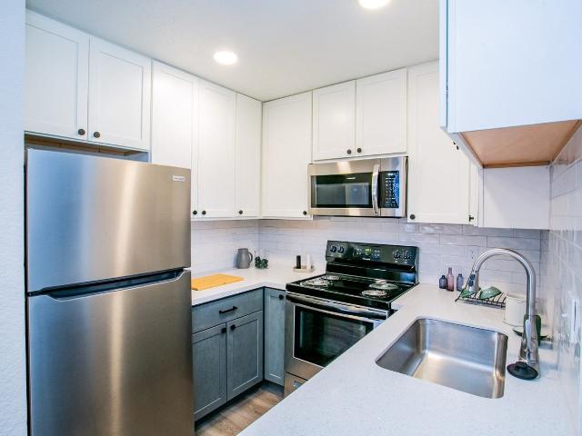 Haven at Lone Mountain 2 Bedroom Apartment for Rent at 5400 W Cheyenne Ave, Las Vegas, NV 89108