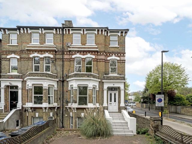 Haven Green, Ealing W5, 2 bed flat to rent, £2,300 pcm | PrimeLocation