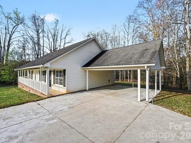 Haven Ln, Shelby, Home For Sale