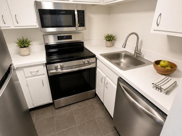 Haven on Geddes 3 Bedroom Apartment for Rent at 1700 Geddes Ave, Ann Arbor, MI 48104 Oxbridge