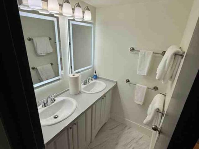 Haven on Geddes 3 Bedroom Apartment for Rent at 1700 Geddes Ave, Ann Arbor, MI 48104 Oxbridge