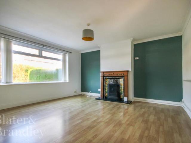 Havenwood Rise, Clifton, Nottingham. 3 bed terraced house to rent £1,175 pcm £271 pw