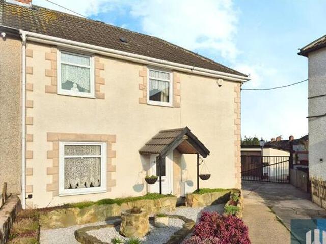 Havercroft, Crescent Road, Wakefield, 3 Bedroom Semi detached