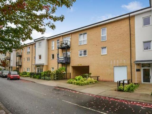 Havergate Way, Reading, 2 Bedroom Apartment