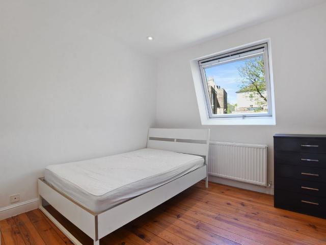 Haverstock Hill NW3, Field Cottage, London, Property to rent, £1,179 pcm | PrimeLocation