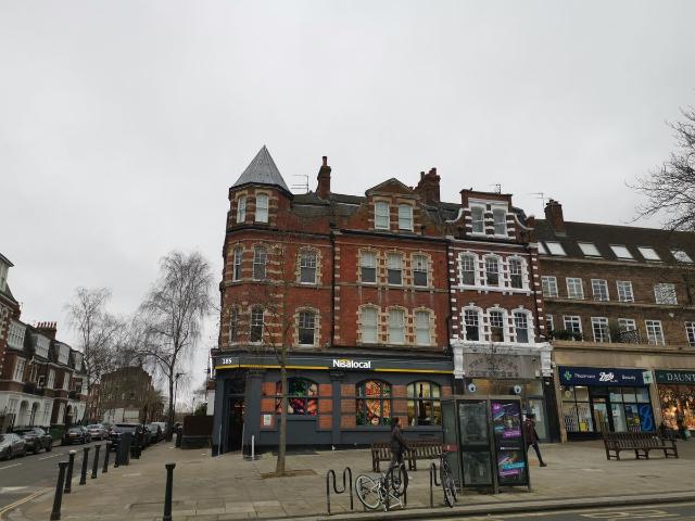 Haverstock Hill, London NW3, 2 bed flat to rent, £2,400 pcm | PrimeLocation