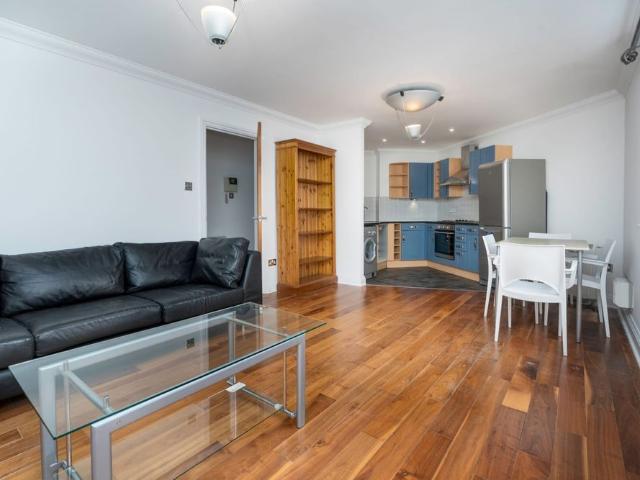 Haverstock Place, London, N1 8BX