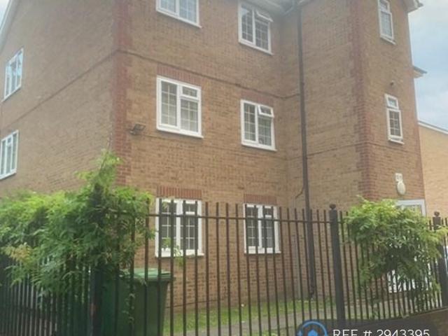 Havil Street, London, SE5 2 bed flat to rent £2,200 pcm £508 pw