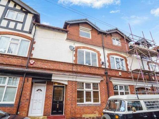 Hawthorn View, Chapel Allerton, 4 Bedroom Terraced