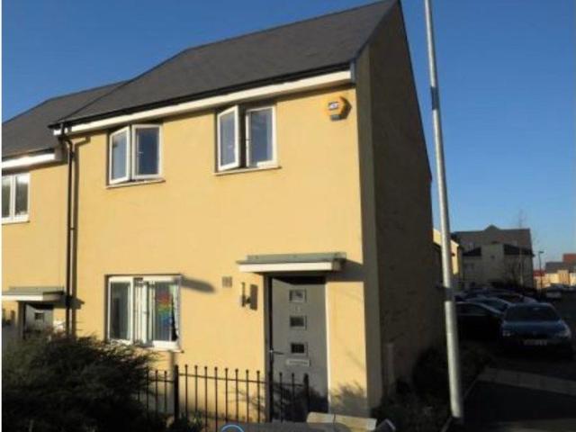 Hawthorn Way, Bristol BS16, 3 bed end terrace house to rent, £1,700 pcm | PrimeLocation