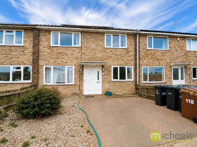 Hawthorn Avenue, Colchester, CO4 5 bed terraced house to rent £1,850 pcm £427 pw