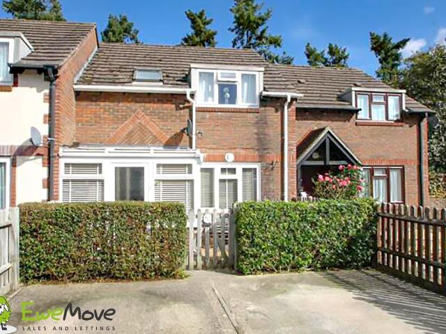 Hawthorn Close, Midhurst GU29, 3 bed terraced house to rent, £1,600 pcm | PrimeLocation