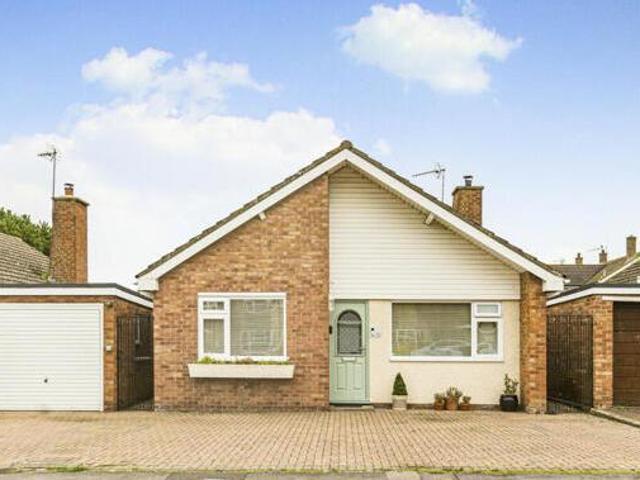 Hawthorn Crescent, Grove, 3 Bedroom Detached