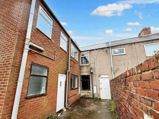 Hawthorn Road, Ashington, 2 Bedroom Flat