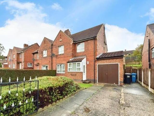 Hawthorn Road, High Green, 3 Bedroom Semi detached