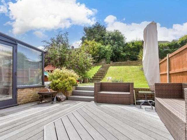 Hawthorne Close, River, 4 Bedroom Semi detached