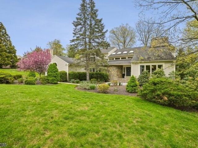 Hawthorne Ct, Morris Twp, Home For Sale