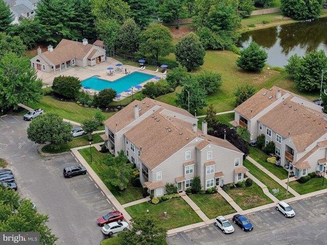 Hawthorne Ct, Sewell, Home For Sale