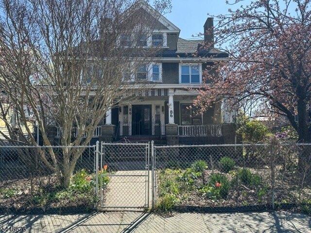 Hawthorne Ave, East Orange, Home For Sale