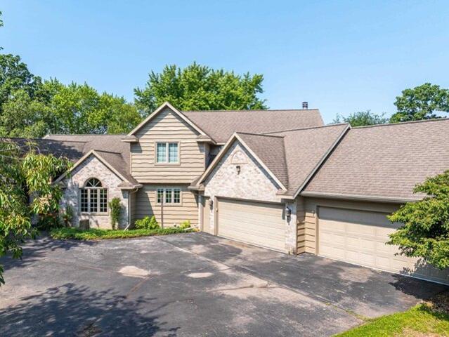 Hawthorne Heights Dr, De Pere, Home For Sale