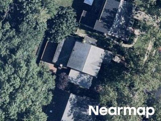 Hawthorne Ln